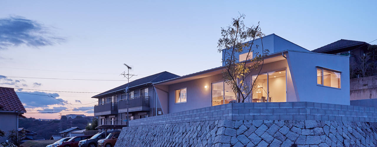ひな壇状の敷地に建つナチュラルハウス homify
