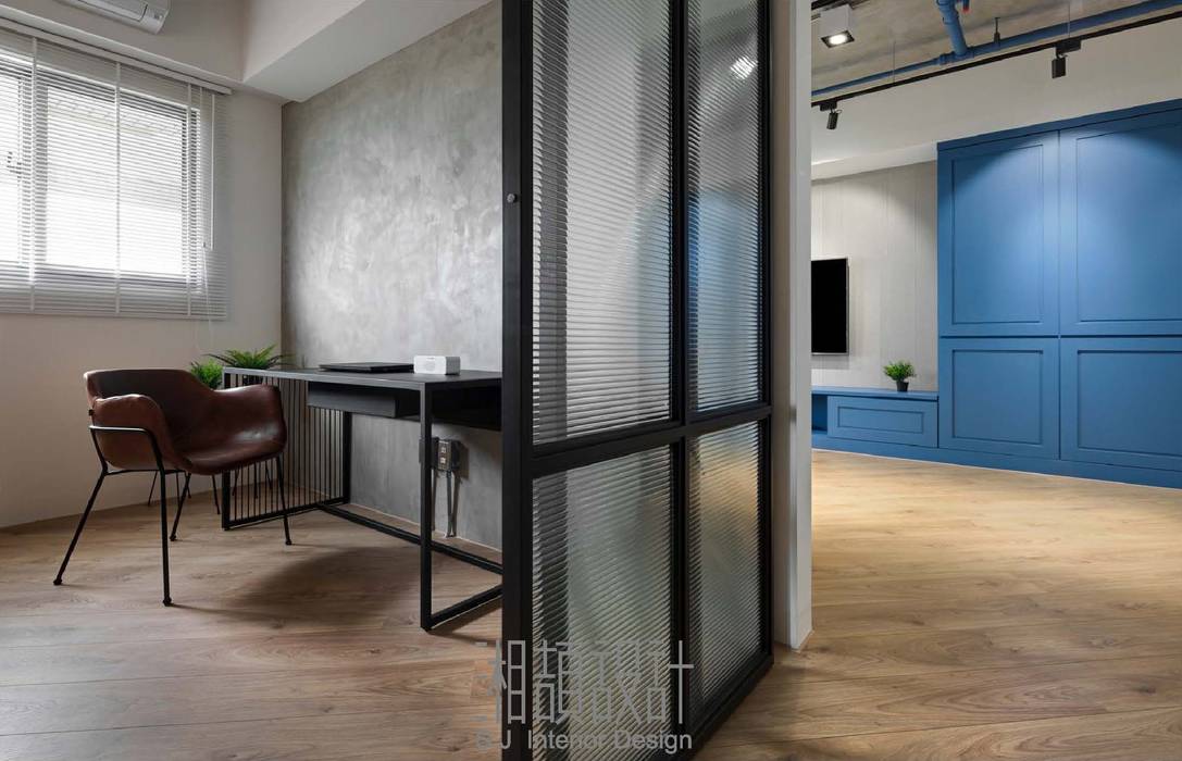 玻璃拉門隔間的書房 湘頡設計 餐廳 homify
