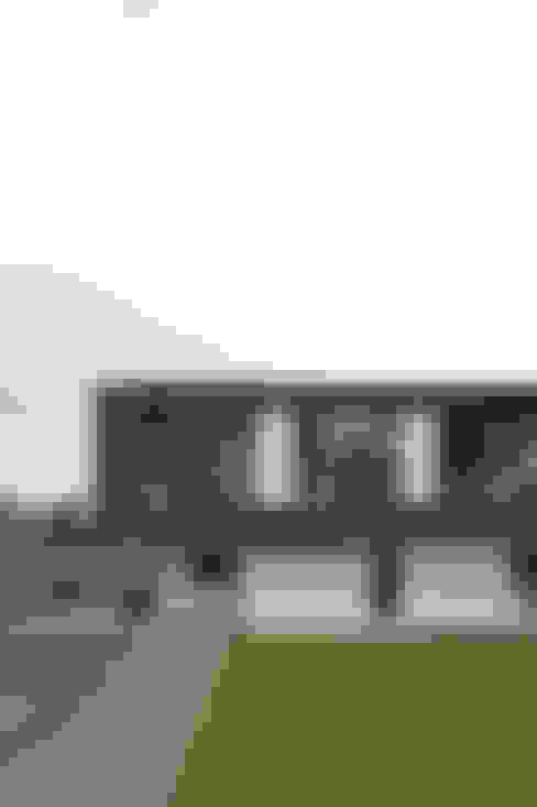 The Levitating House