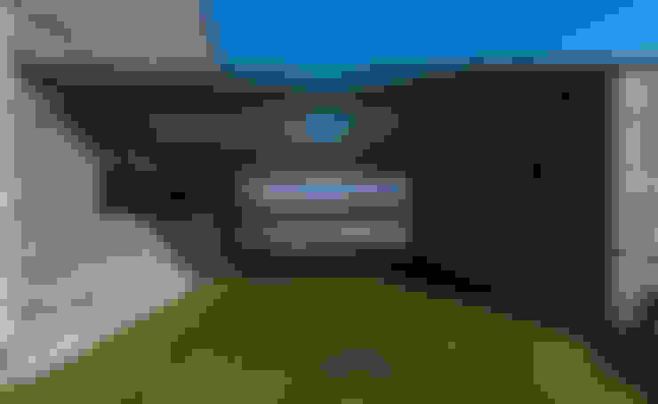 12 pictures of garages you'll wish were yours