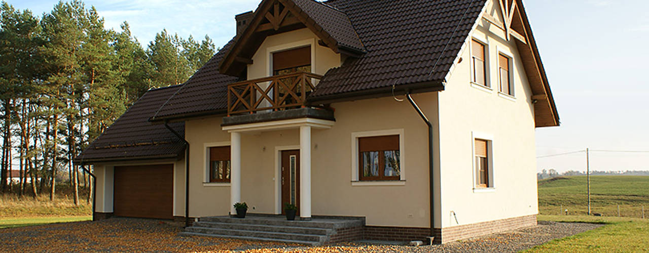 A simple traditional house - with plans | homify