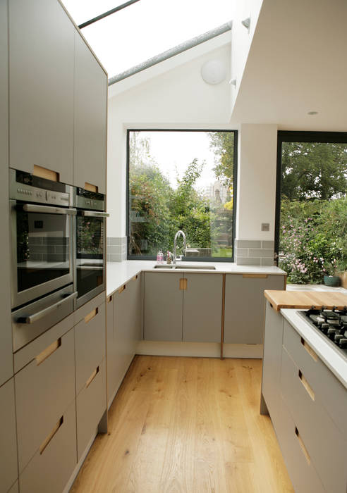 Birch ply & grey 'fox' coloured formica kitchen | homify