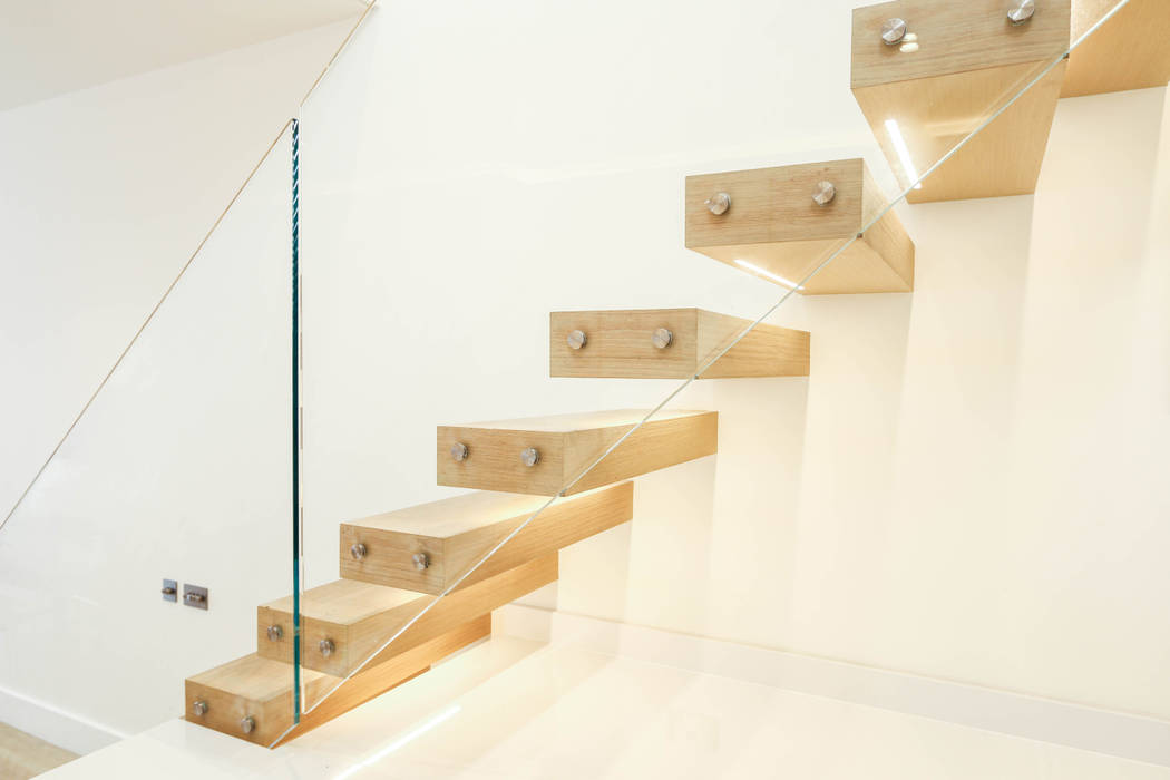 Floating staircase with oak treads and led lights | homify