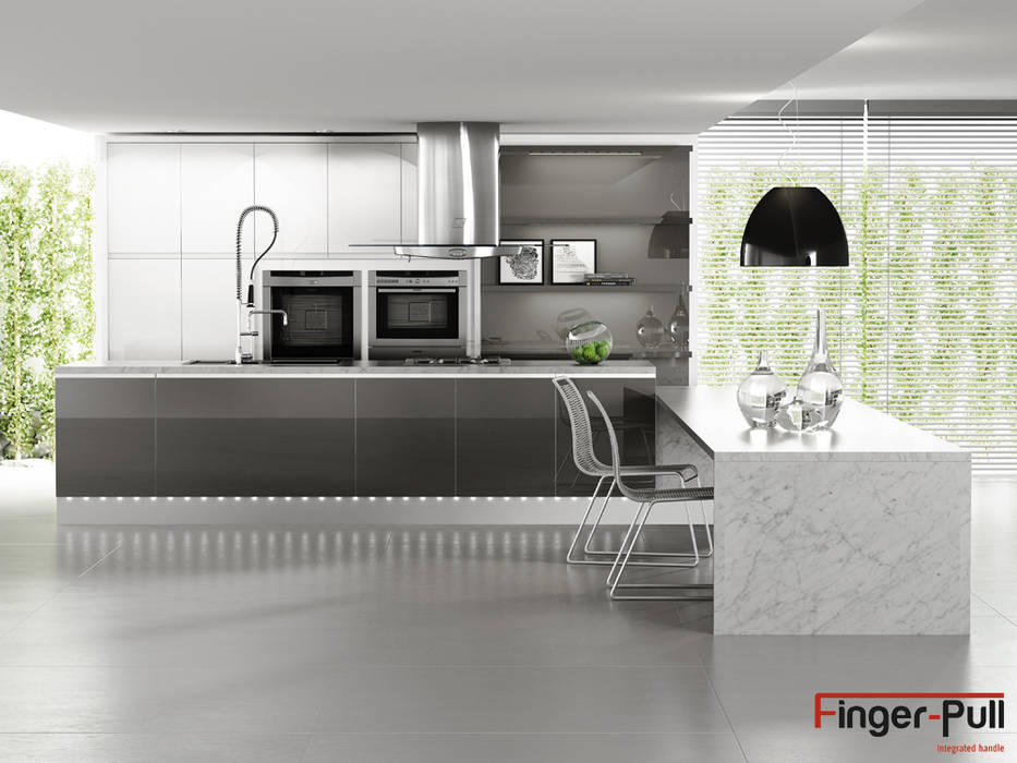 Cocina alto brillo de la gama luxe by alvic con puertas finger-pull en «perfil j» | homify