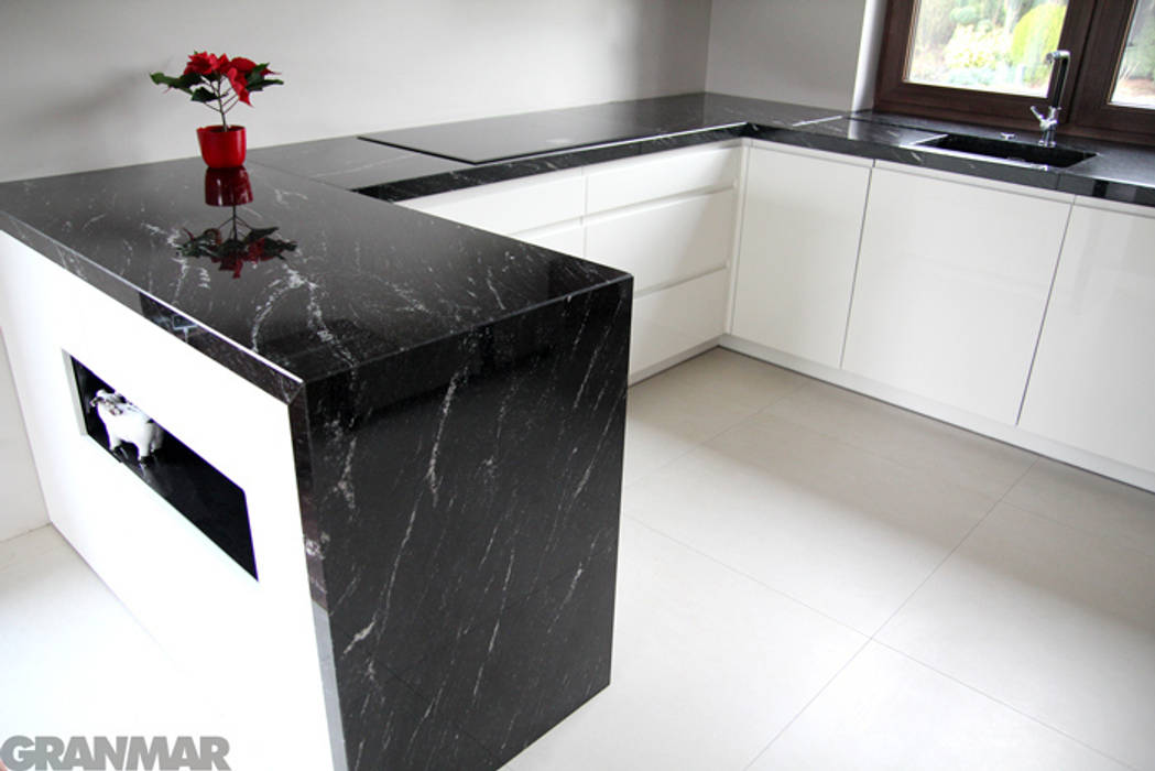 Blat kuchenny – granit via lactea granmar sp. z o. o. | homify
