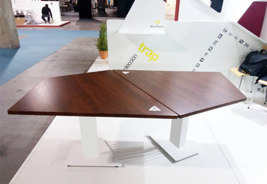 Mesa trap formada por 2 unidades | homify