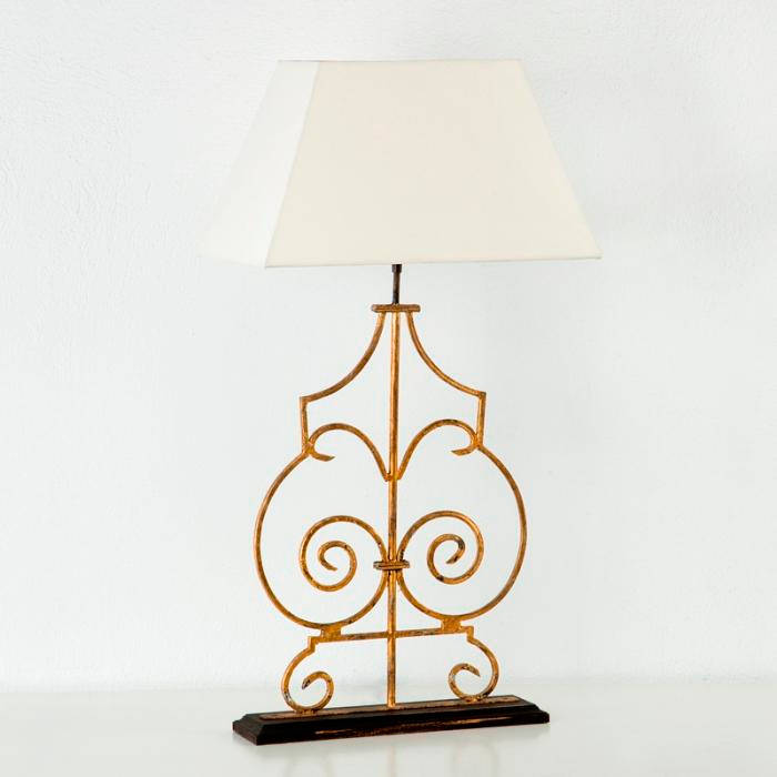 Lampara metal dorado con pantalla | homify