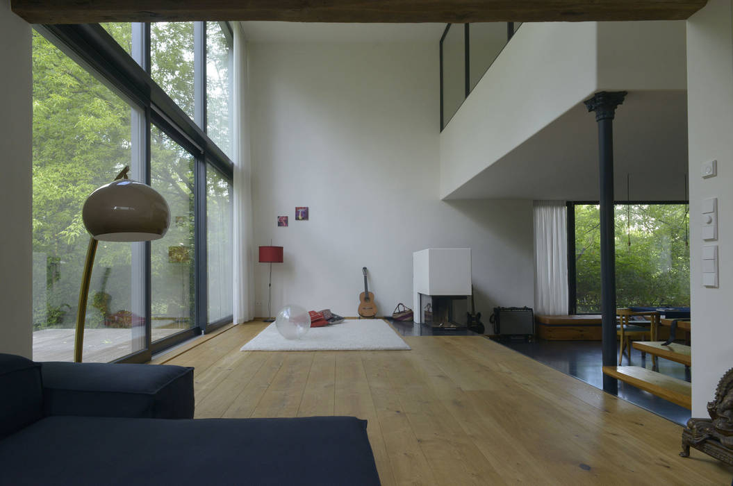 Blick zum luftraum im wohnzimmer | homify