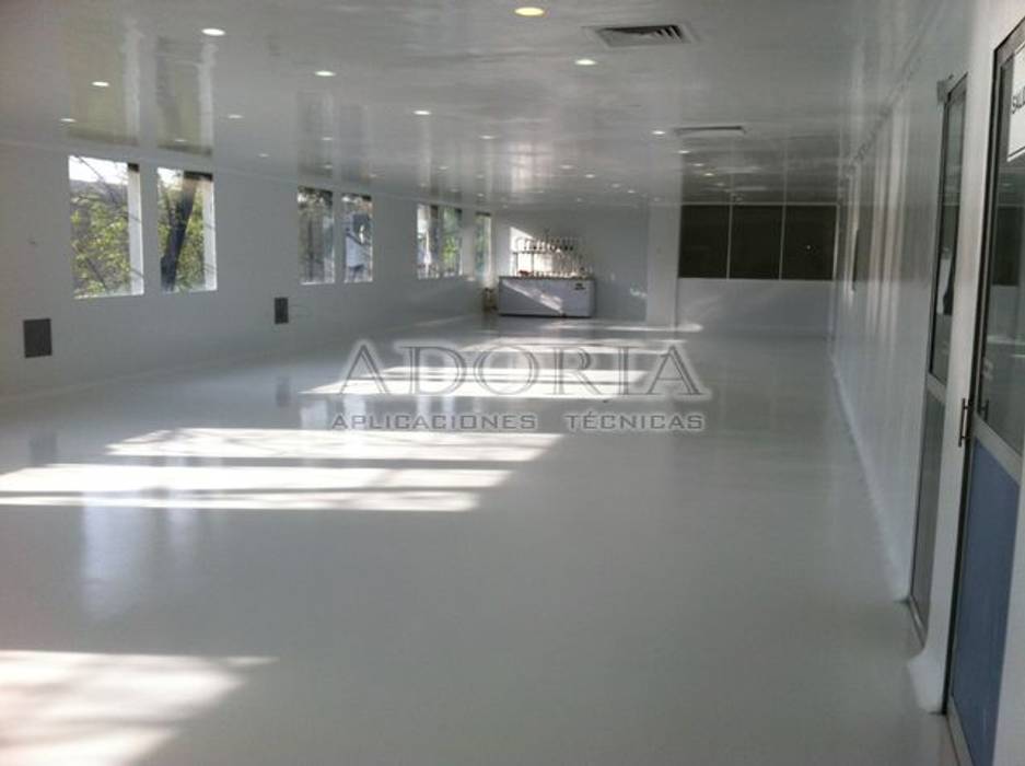 Piso epoxico laboratorios | homify