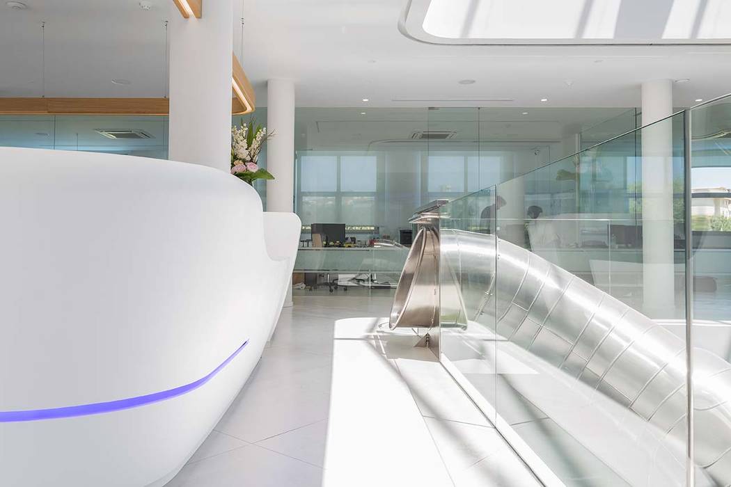 Krion k-life en ortoplus, algo más que un laboratorio de ortodoncia, krion® porcelanosa solid ...