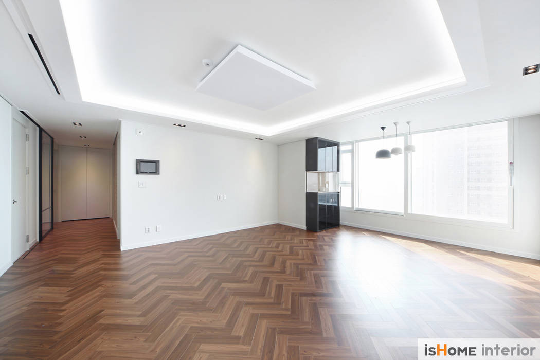 헤링본 마루가 매력적인 44평 송도아파트 이즈홈 호미파이 And Homify