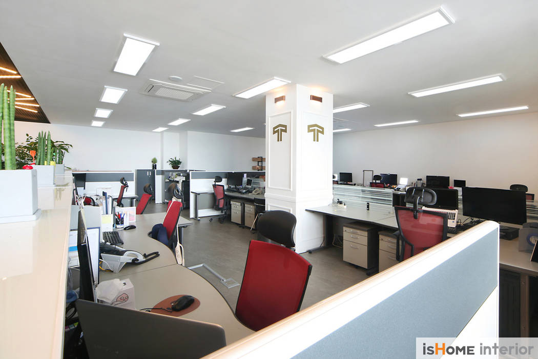 감각적인 사무실 인테리어 , 이즈홈 | 호미파이 & homify