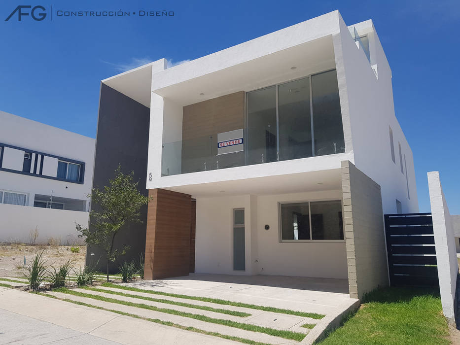 Fachada frontal día | homify