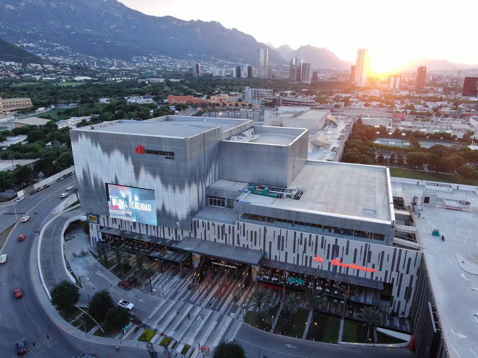 Show center complex fsc salones modernos aluminio/cinc gris | homify