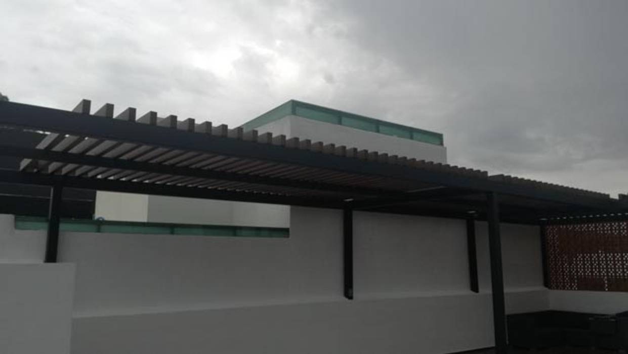 Terraza en la azotea: instalación de pérgola y remodelación, mida | homify