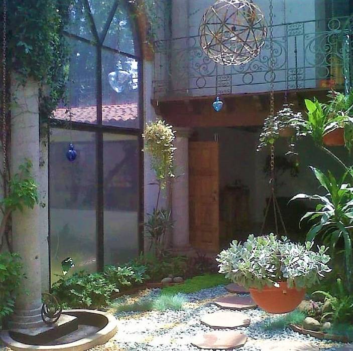 Paisaje en casa san ángel inn en 2005 | homify