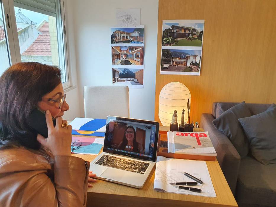 Reunião com nossa secretária rosi vellasco que nos dá suporte há mais ...