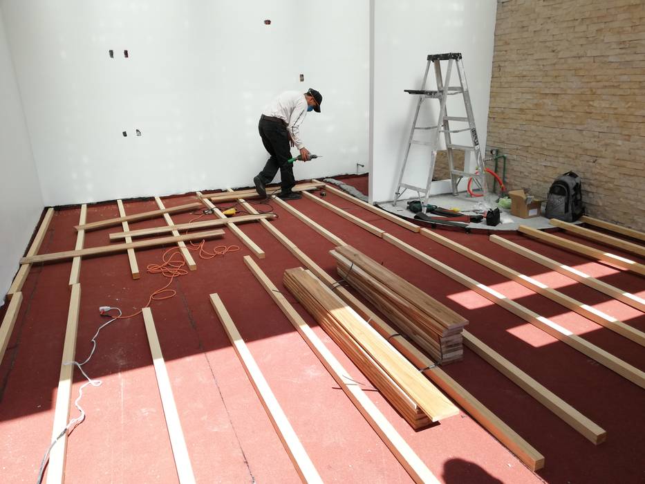 Colocación de bastidor de madera para fijar deck teka. | homify