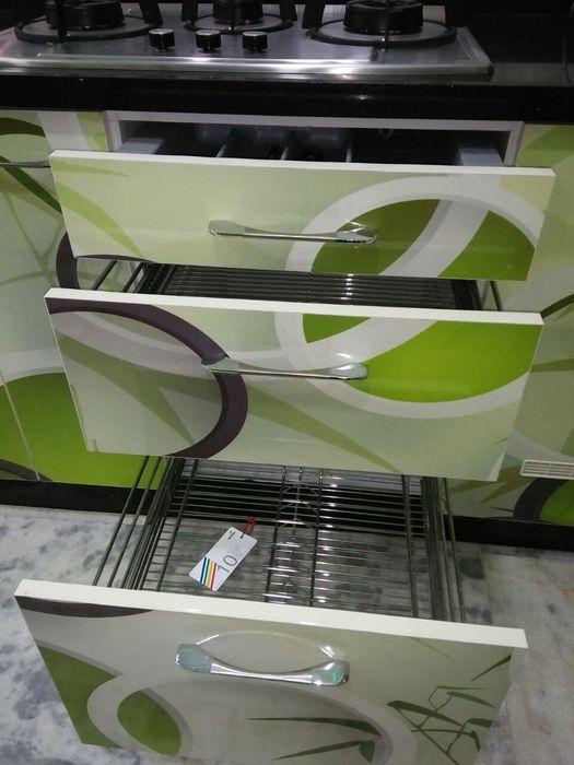 Kitchen tandem box woodcraft interior solutions kitchenstorage | homify