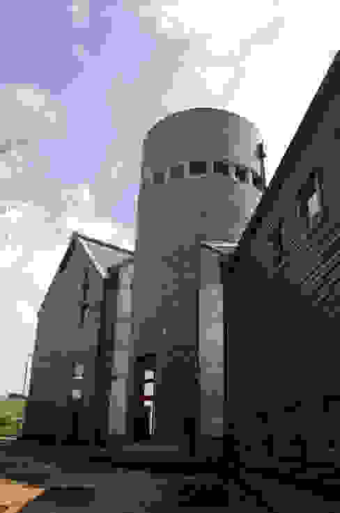 17 beautiful homes with high, secure walls (you know why) | homify