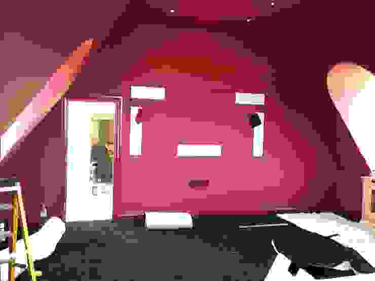 A loft cinema room conversion, London | homify | homify