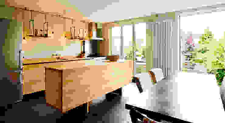 Oak kitchen units | homify