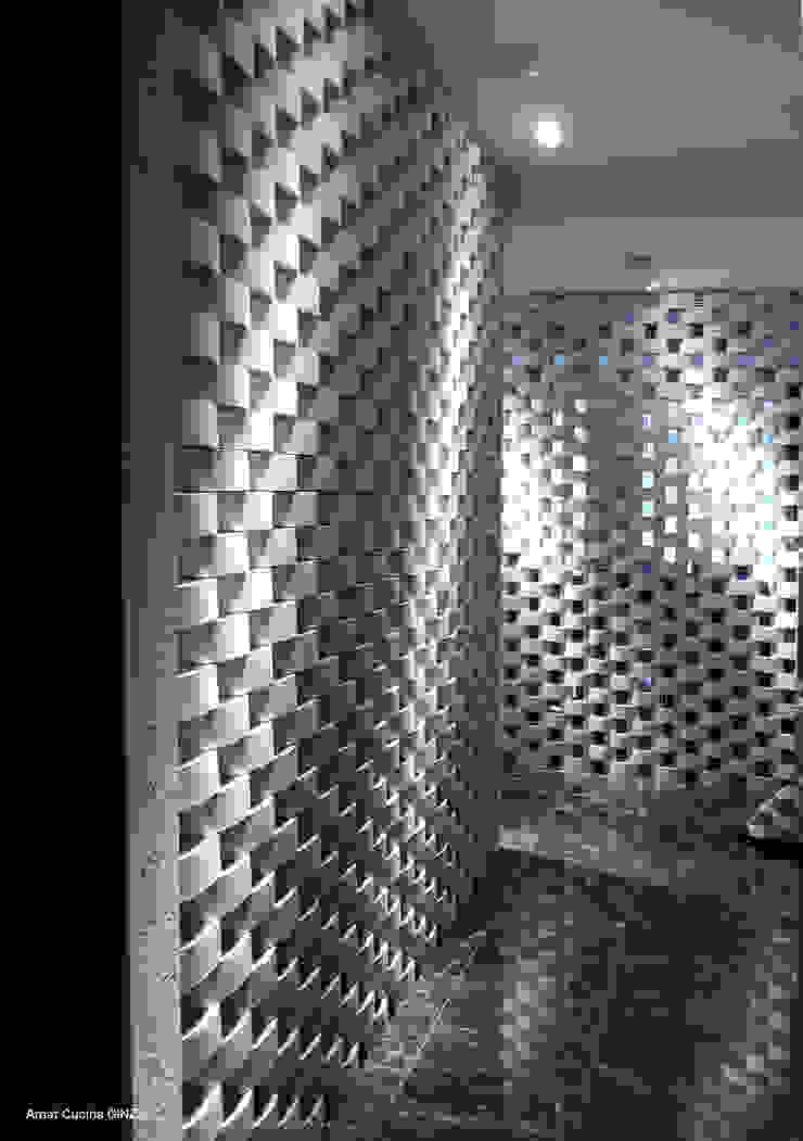 曲面を持つユニークなフォルムの新しいタイプのスクリーン。Ceramic screen | homify