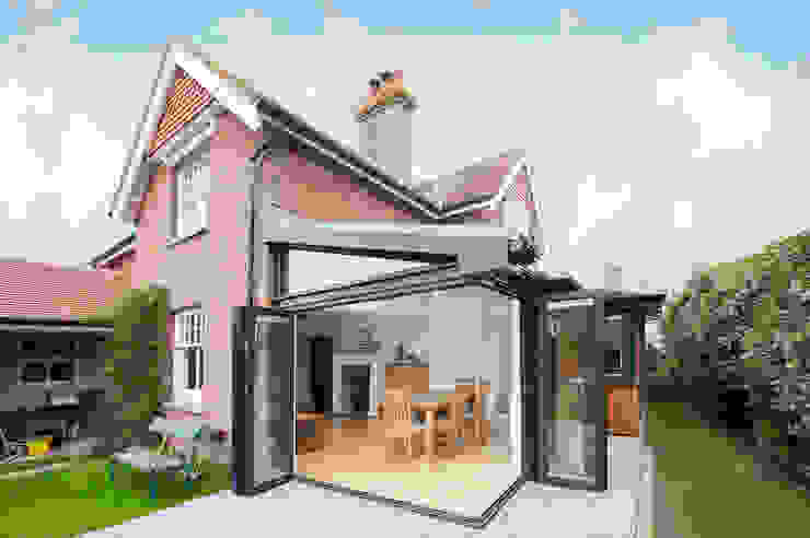 The Home Extension Floating On Air | homify