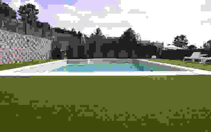 Piscina color Persia Arena RENOLIT ALKORPLAN3000 | homify