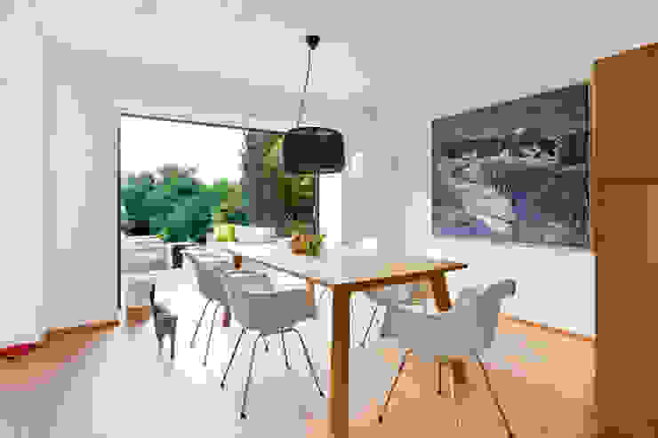 Una casa ¡moderna e impresionante! | homify | homify