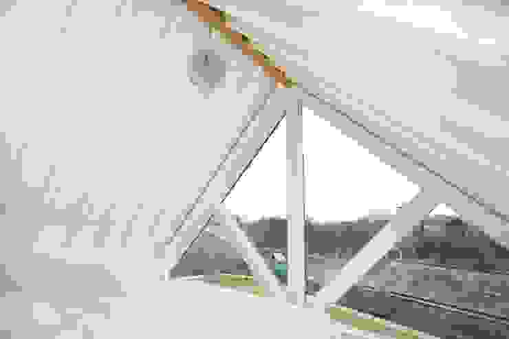 Lighting for your barn style ceiling | homify | homify