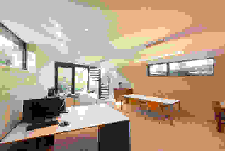 A modest house with a spectacular interior! | homify