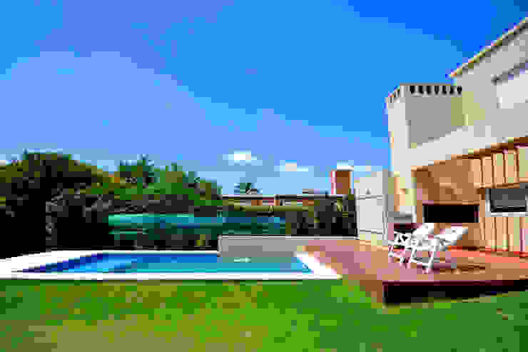 15 albercas perfectas para patios pequeños y grandes | homify