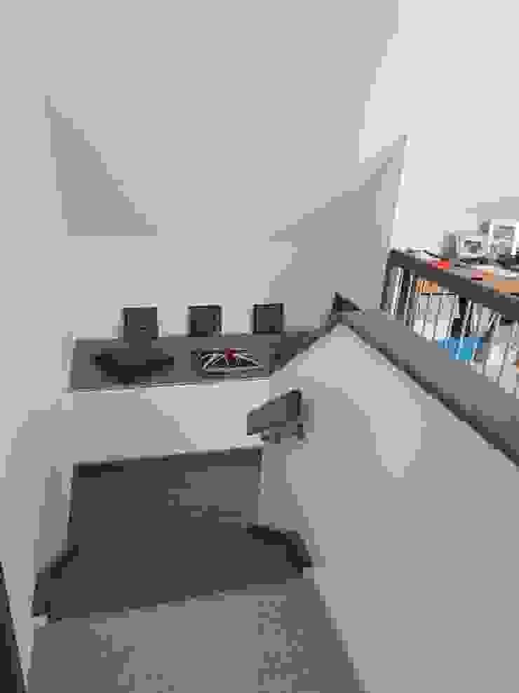 低預算也能自地自建! 開放式設計的挑高組合屋 | homify