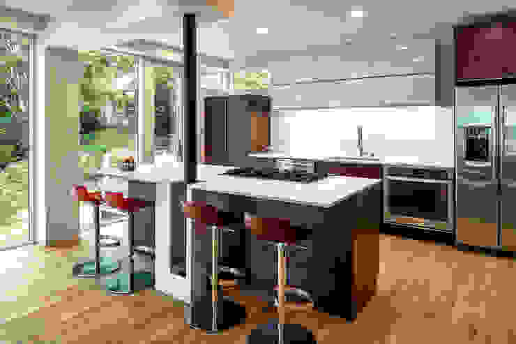 A serene suburban abode that you'll never want to leave | homify | homify