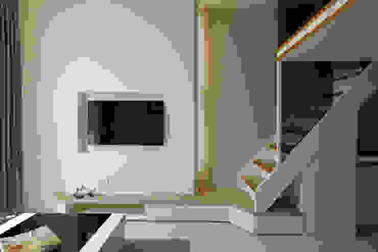 A charming and compact duplex apartment in Taipei | homify