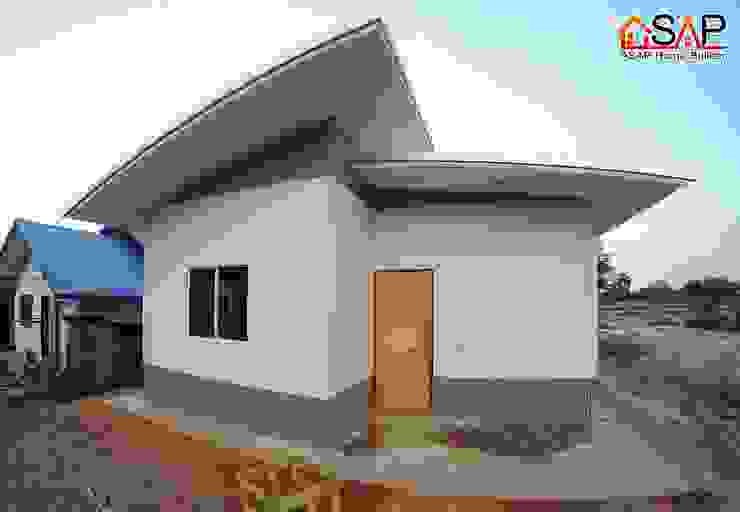 Casa pequeña de un piso con 3 recámaras y un baño