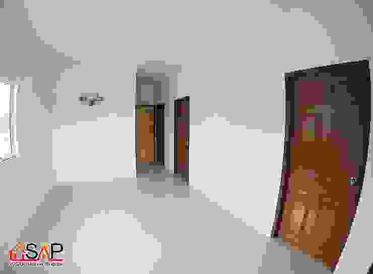 Casa pequeña de un piso con 3 recámaras y un baño