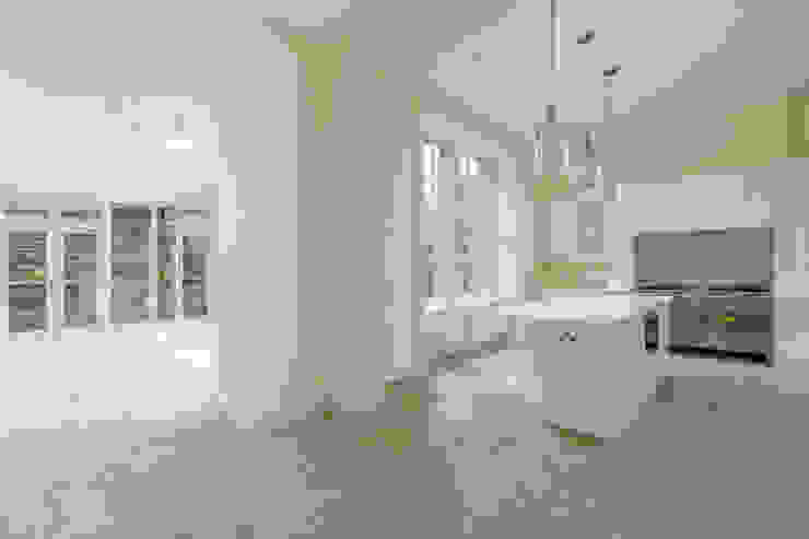 8 white kitchens that will make you say WOW | homify | homify