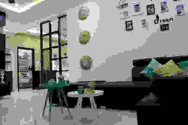 How can I use a room separator creatively to divide spaces in my home ...