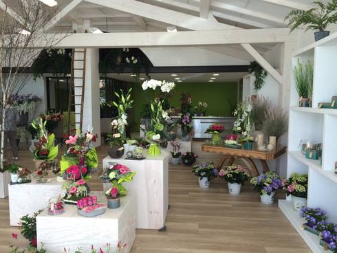 AGENCEMENT INTERIEUR MAGASIN FLEURISTE par INEO CONCEPT | homify