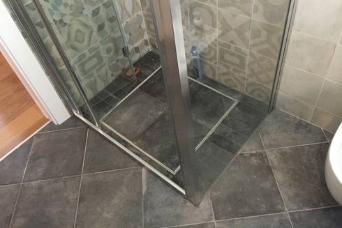 PIATTI DOCCIA FILO PAVIMENTO RIVESTITI IN GRES-MOSAIC-MARMO-SPATOLATI E ...