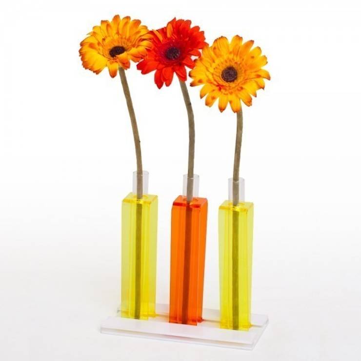 Vasi moderni da interno: essenzialità del design e incanto della natura