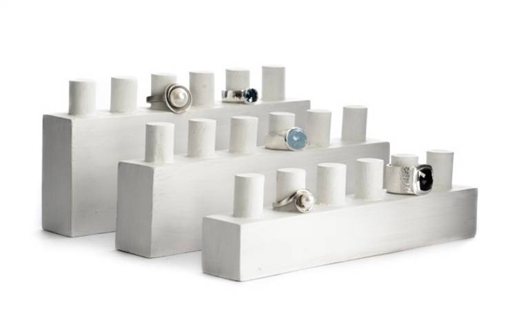 Ringständer Ringhalter Ringstufen aus Holz von Alkita GmbH | homify