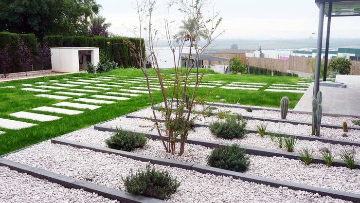 21 tuinpaden die je in een mum van tijd aanlegt