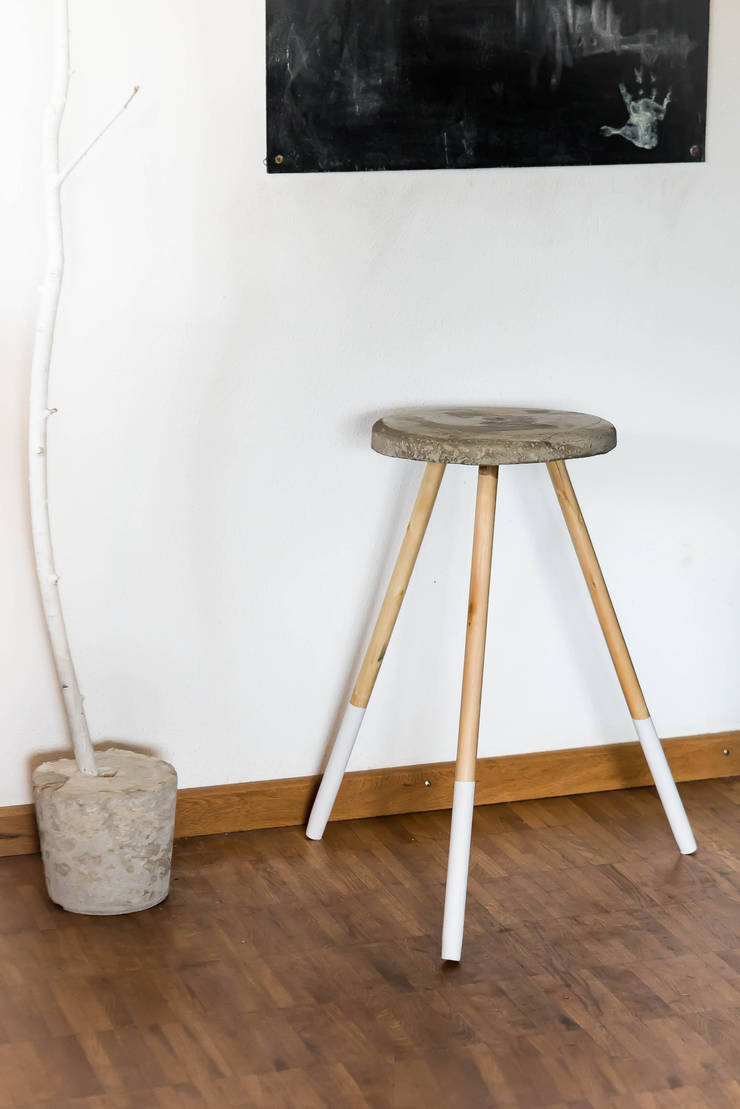 DESIGN HOCKER STUHL BETON WEIß SCHLICHT EDEL STYLE ELEGANT HOLZ KUPFER ...