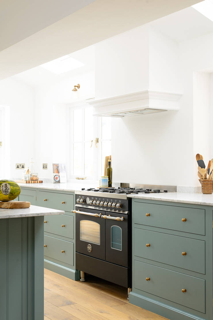 The Trinity Blue Kitchen by deVOL by deVOL Kitchens | homify