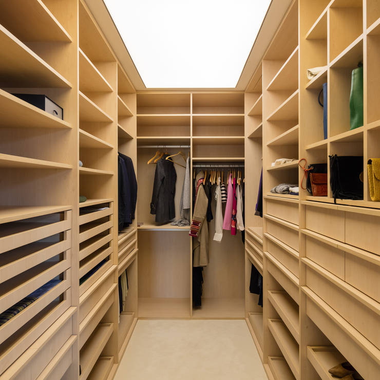 Ideias simples e low cost para planear, organizar e personalizar um closet!