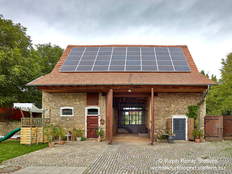 Umbau einer Scheune von Ralph Rainer Steffens Photographie | homify