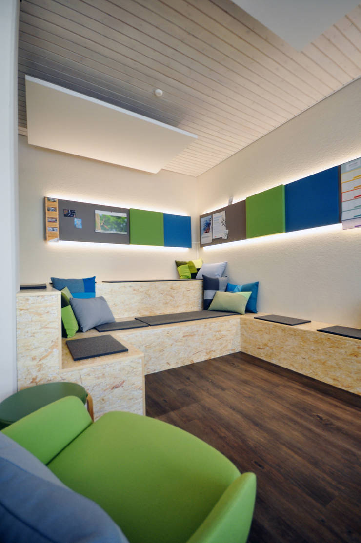 Aufenthaltsraum Büro von diWOHN Innenarchitektur | homify